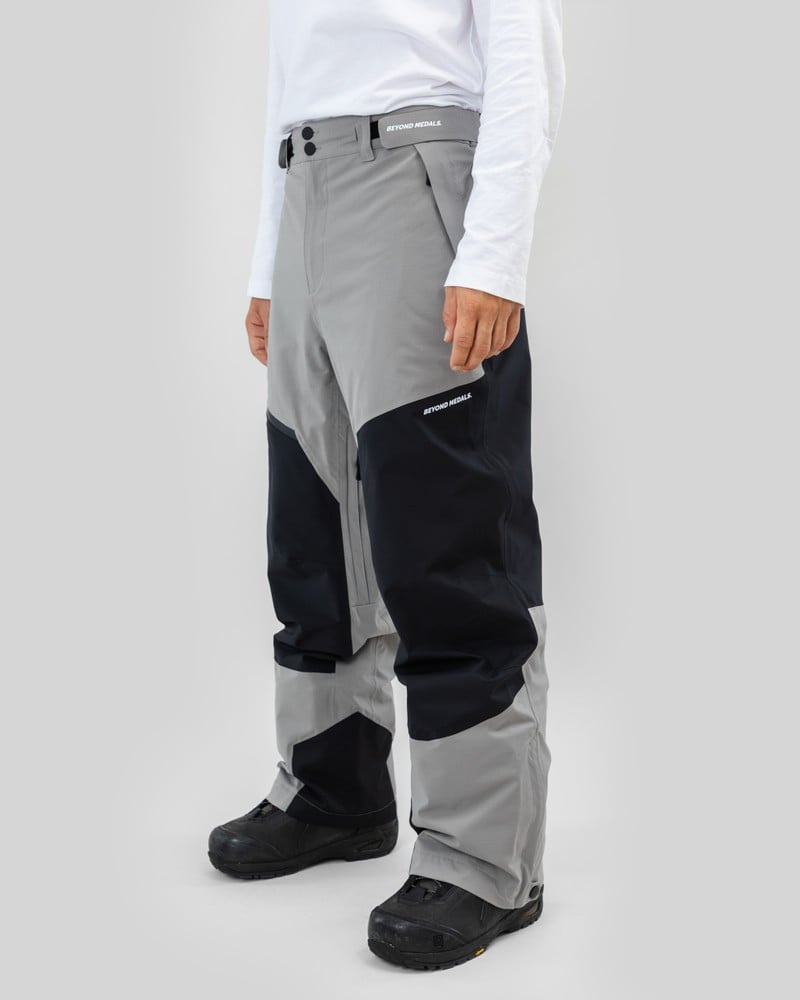 Zip Pants 2L | Beyond Medals
