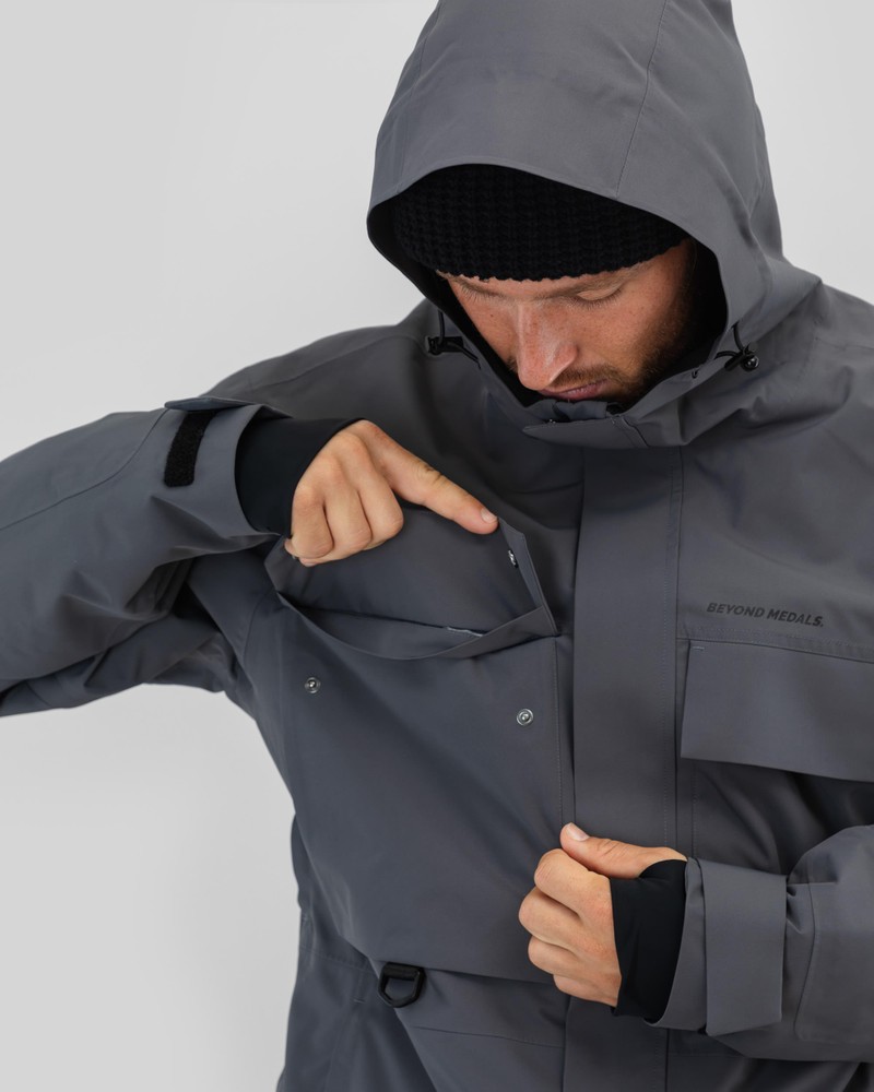 Cargo Jacket 2L | Beyond Medals